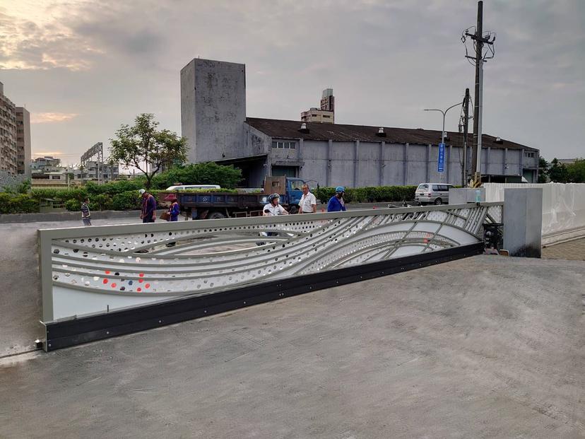 Products-Sliding Gate